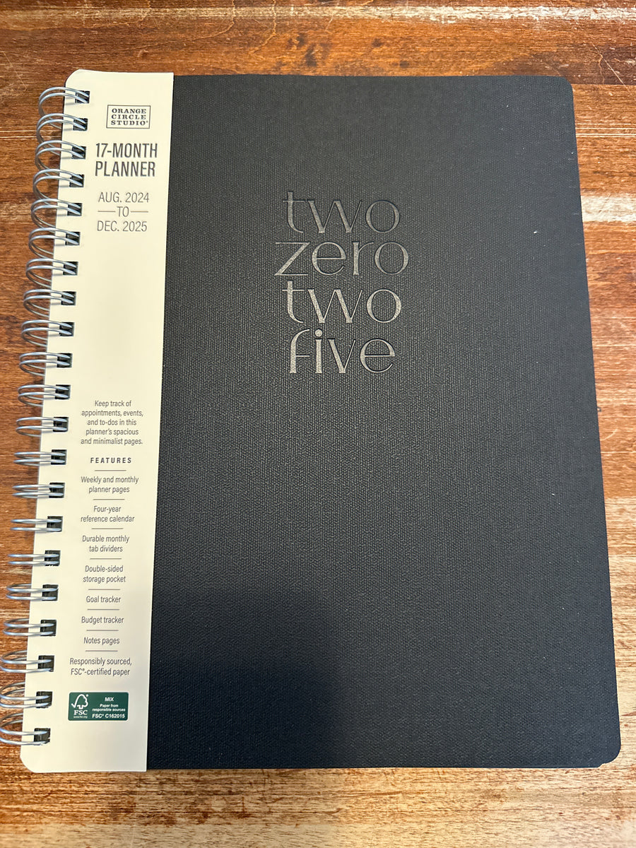 Studio Oh! 2025 Midnight Black Baxter Planner – Verde Alternatives